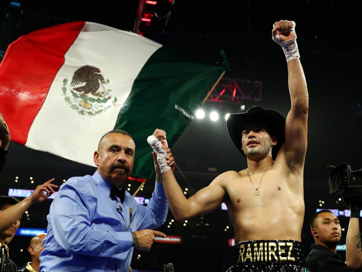Gilberto 'Zurdo' Ramírez estampa su firma con Golden Boy Promotions ...